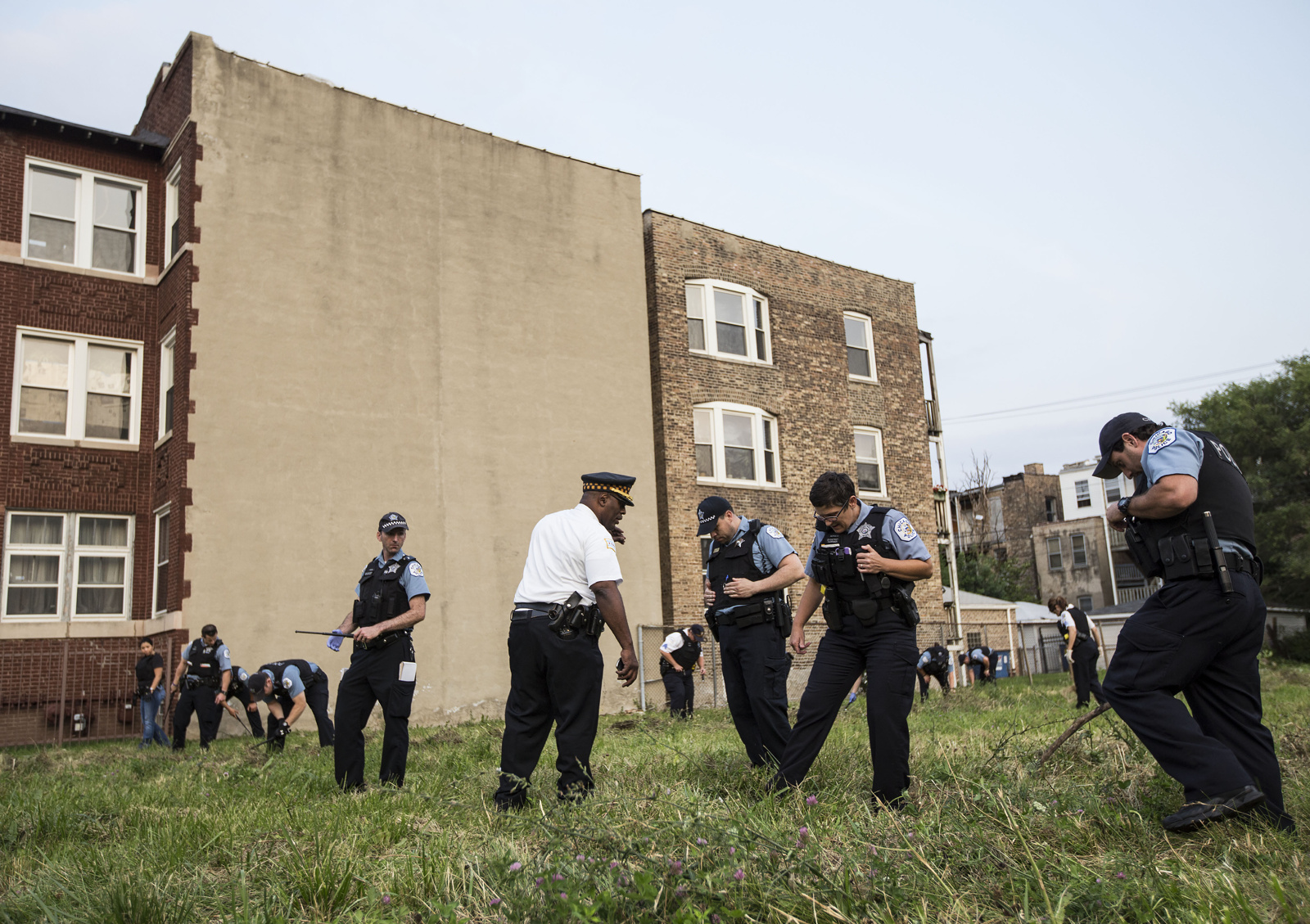 ‘Another day, another shooting’: Photographing Chicago’s violence ...